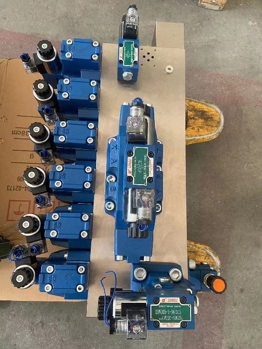 Check Out Steel Manifold for Heavy Machine - Jinan Longli Hydraulic ...